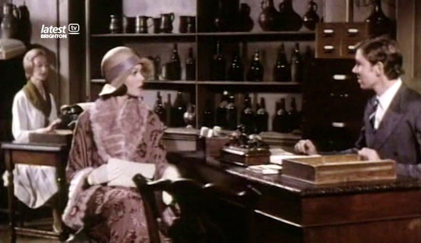 Must See Vintage Films: Games That Lovers Play – Liz Eggleston