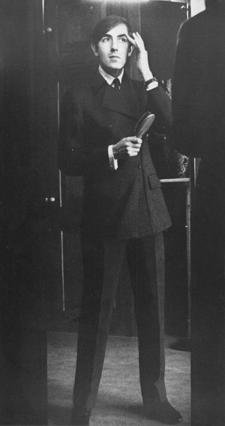 Masque behind the face – Liz Eggleston